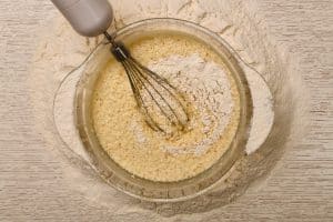 Should You Use Baking Powder or Baking Soda In Fried Chicken? - Miss Vickie