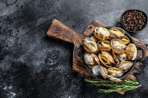 Horseneck Clam vs Geoduck Clam: What's The Difference? - Miss Vickie