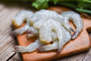 Raw vs Cooked Shrimp: What's The Difference? - Miss Vickie