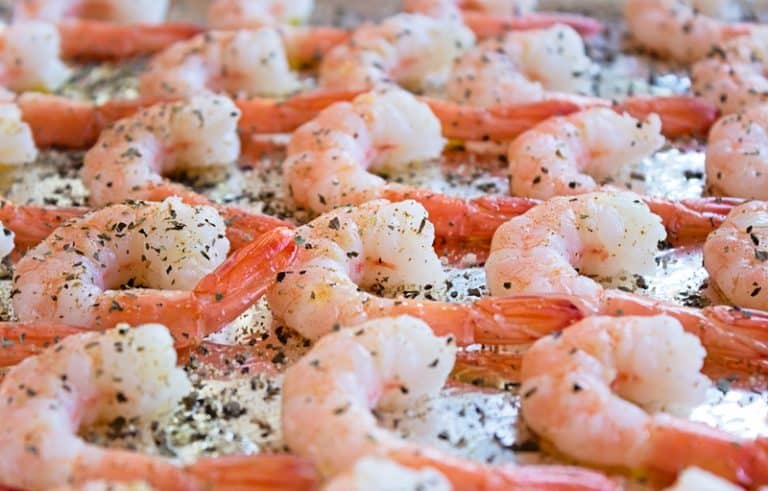 Green Stuff Inside Lobster: Is It Safe To Eat? - Miss Vickie