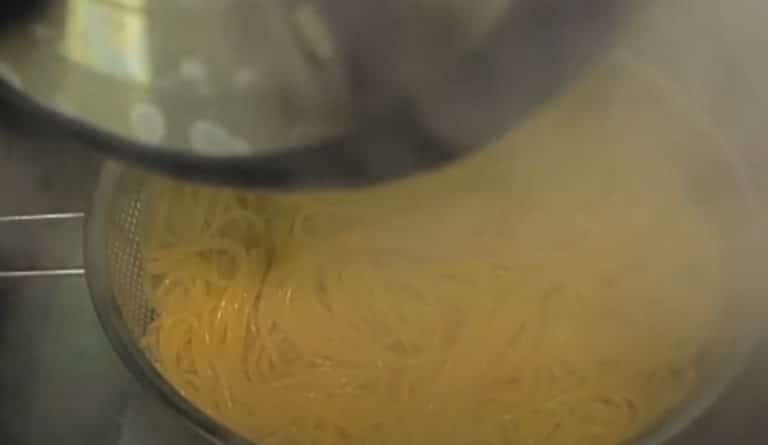 Delicious Spicy Chicken Vegetable Spaghetti Recipe - Miss Vickie