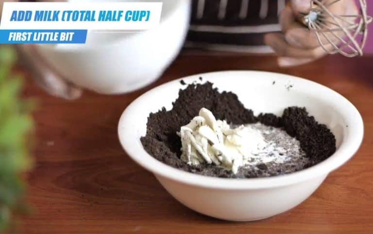 A Delicious Oreo Cake Recipe You Can Make With Just 4 Ingredients ...